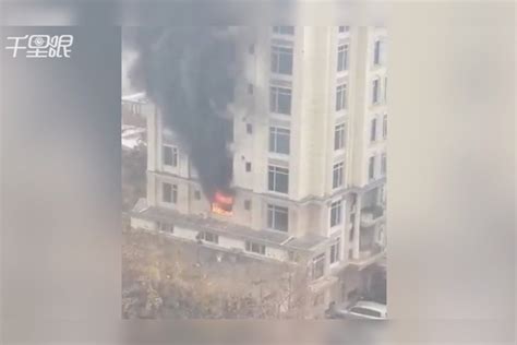 阿富汗首都一酒店遭袭 大楼起火冒出浓烟