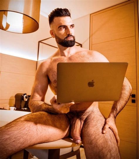 Samuel Corral Photo 66