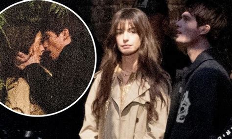 Anne Hathaway And Nicholas Galitzine Share Rainy Kiss In The Idea Of You Movie