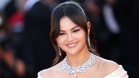 Selena Gomez Shares How Ongoing ‘medical Issues Will Shape Her Path To