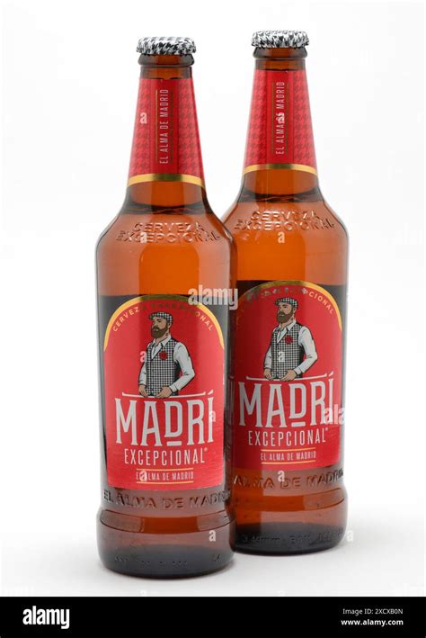 Madri Beer Bottles Hi Res Stock Photography And Images Alamy