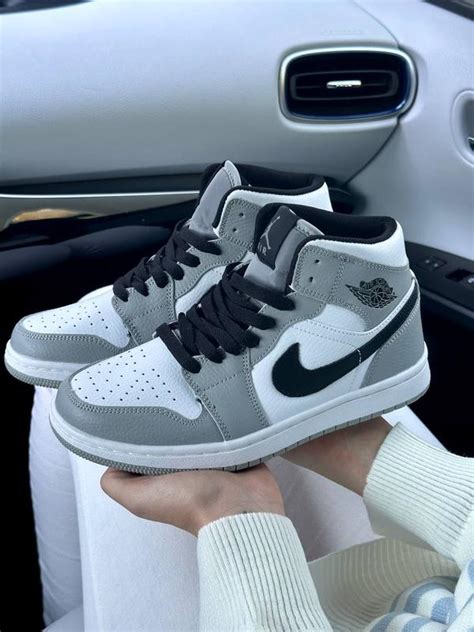 Nike jordan white grey — ціна 1999 грн у каталозі Кросівки Купити ...