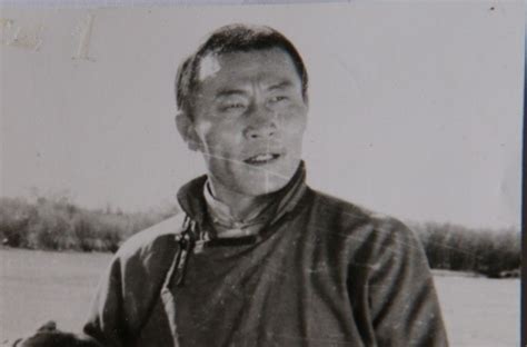 Movie Loverz Би тань шиг нөхөртэй байсан бол сав үүрээд саваа тулаад явсан ч дандаа инээж