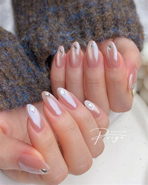 최상위 퀄리티 글리터 연구소 아이스와인젤 사랑스러운 글리터치크♥️ 아이스와인젤은 역시 실물로 봐야죠🔥 ️더글리터랩은 다른 재료샵과 경쟁하지않습니다 ️ 타샵에는 없는