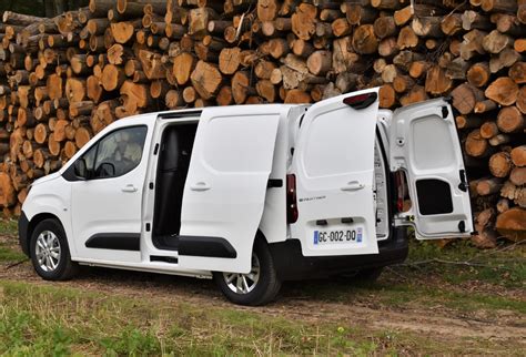 Essai Peugeot E Partner 2021 électrique Et Performant