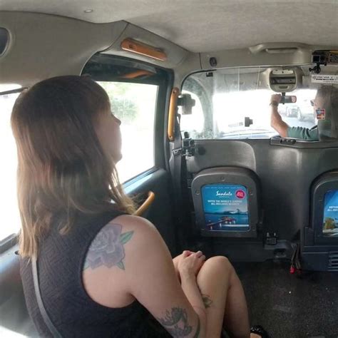 Joana Intense Sex In Taxi