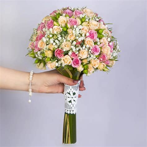 سفارش و خرید دسته گل عروس لاکچری فروشگاه گل و گیاه باختر