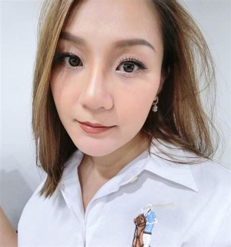 แทบไม่เชื่อสายตา ส่องภาพ 8 ลูกสาวตลกไทย สวยเป๊ะจนต้องตะลึง ทำเอา