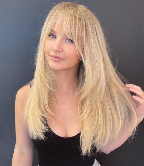 30 Face Framing Layers Ideas For A Trendy Look In 2024 Layered Hair