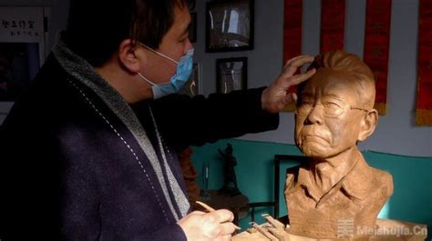 80后非遗传承人以艺战疫 泥塑作品致敬医护人员 艺术新闻 中国美术家网