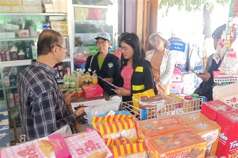 ကံမမြို့၌ Fda မှ ထုတ်ပြန်ထားသော တရားမဝင်ဆေးဝါးများနှင့်စားသောက်ကုန်များ ရောင်းချ နေမှု ရှိ၊ မရှိ