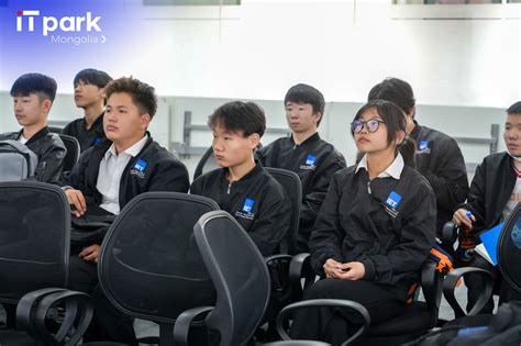 ТЕХНИК ТЕХНОЛОГИЙН ДЭЭД СУРГУУЛИЙН ОЮУТНУУД МЭДЭЭЛЛИЙН ТЕХНОЛОГИЙН ҮНДЭСНИЙ ПАРКТАЙ ТАНИЛЦЛАА