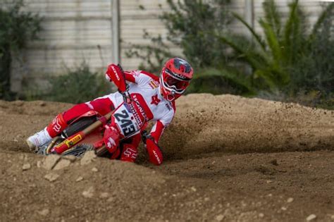 Mxgp 2025 Qui Pour Contrer Tim Gajser Mx2k