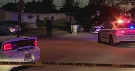 Drive By Shooting In Homestead Leaves 1 Dead 3 Hurt Cbs Miami