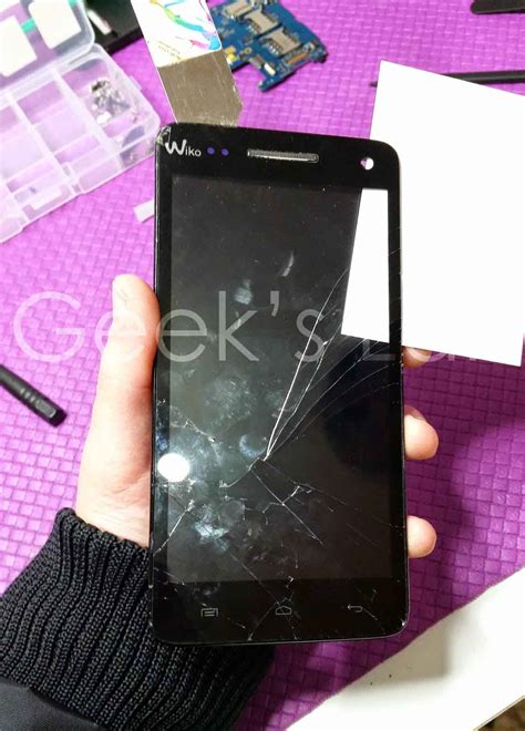 Sostituire Touch Screen Wiko Rainbow Geek S Lab