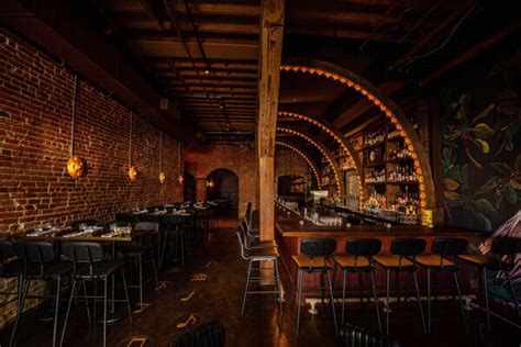 Inside Junebug New Orleans Bold New Bar Kitchen And Vinyl Fueled Vibe