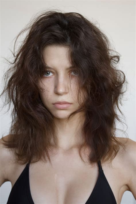 Flora Base Model Management