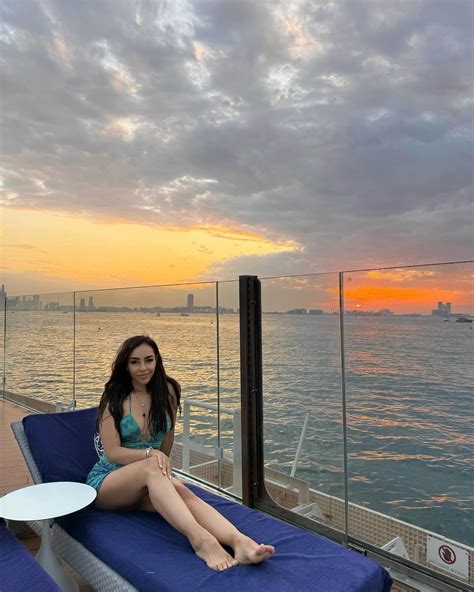 Meron Abebe Meron Lifestyle • Instagram Photos And Videos