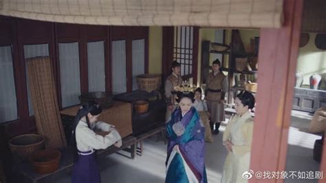 丫鬟使用易容术假扮未央，被发现后给尸体易容手机新浪网