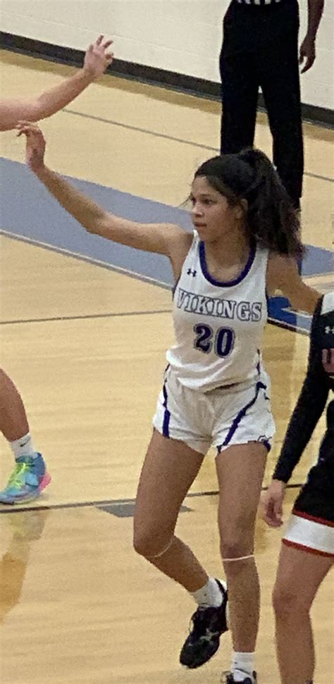 Issa Simpson Prep Girls Hoops