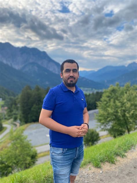 About Mabrouk Mahdhi Medium