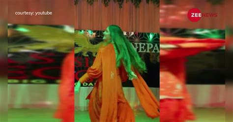 Tenu Aakhya Mein Basa Loon Main Jale Sapna Choudhary Glamorous Dance
