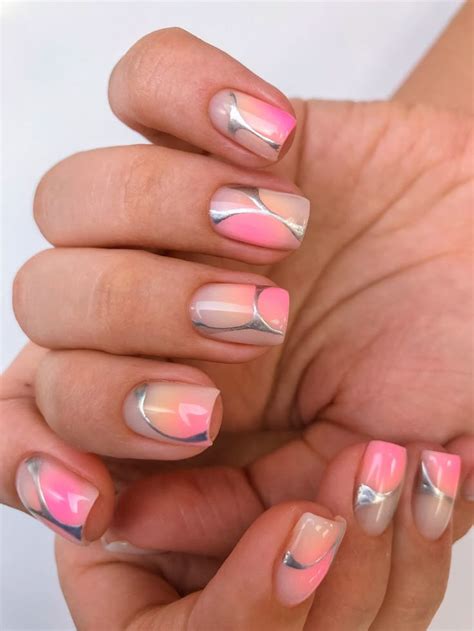 На лето Маникюр с гелевыми ногтями Дизайнерские ногти Романтический маникюр