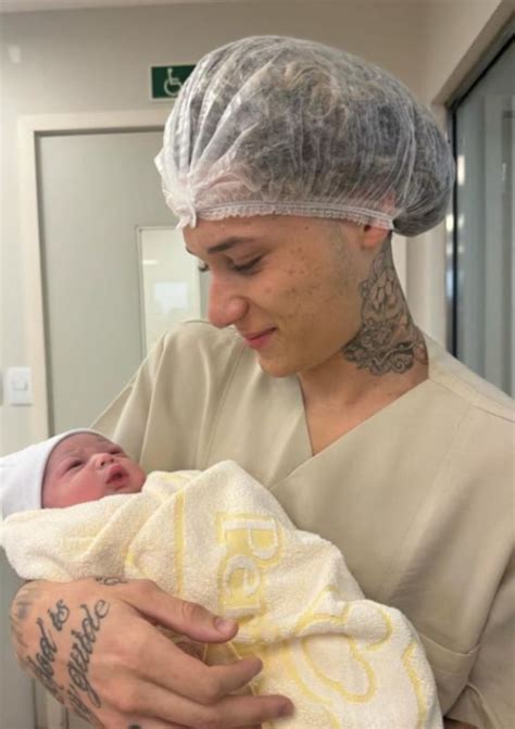 Nasce Primeira Filha Do Rapper Chefin Amo Mais Que Tudo” Metrópoles