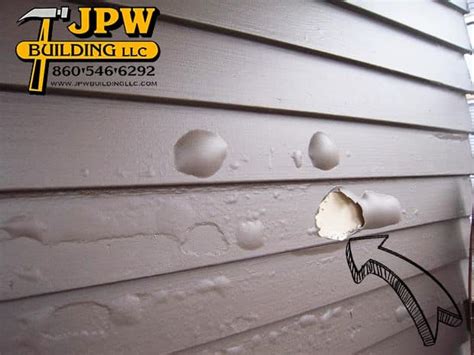 7 Signs You Need To Replace Your Siding Guaranteed Roofing