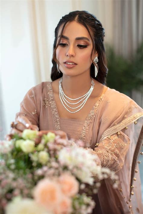 Pin By Kanwal On Pakistani Actresses Organza Formal Wedding