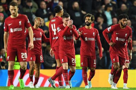 صلاح على رأس تشكيل ليفربول المتوقع أمام أياكس