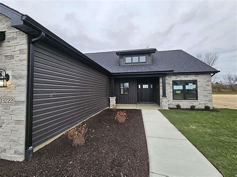 13222 Watling Path Fort Wayne In 46818 Zillow