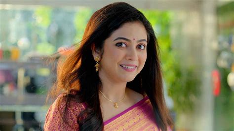 Payel De মা দুর্গা এবং বেহুলা চরিত্রে অভিনয় করা সেই সুন্দরী পায়েল দে