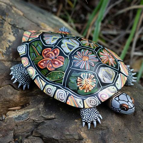 16 Decorated Turtle Shell Images To Satisfy Your Curiosity The