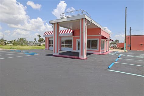 17649 San Carlos Blvd Fort Myers Fl 33931 Retail For Sale Loopnet