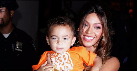 Beyonce And Nephew Julez Smith Pictures Popsugar Celebrity