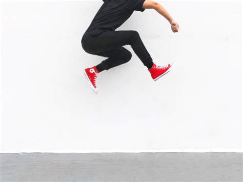 How Learning Online Helps Grow Your Leadership Skills Coursebox Ai