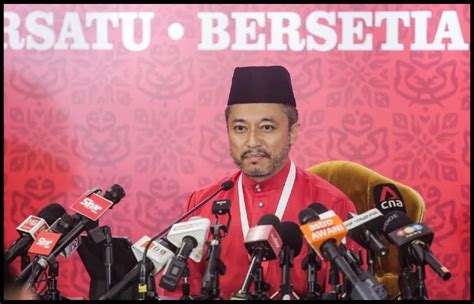 Isham Jalil Sahkan Terima Surat Pemecatan Menerusi WhatsApp Sabah