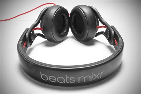 Review Beats By Dre Mixr Dj Headphones Djworx