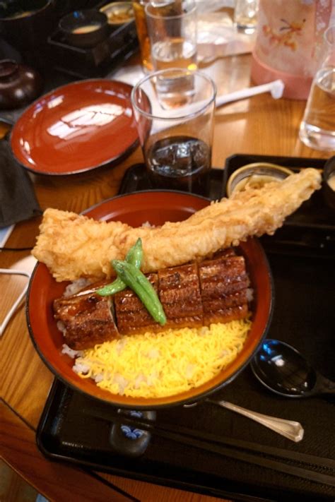 れすとらん北斎で昼食 おじさんのディズニー