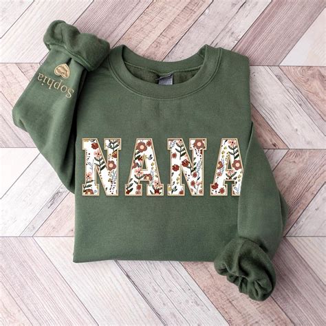 Personalized Nana Embroidered Appliqué Sweatshirt T For Nana Nana