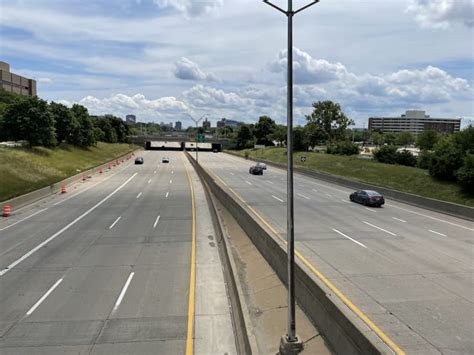 Police Shut Down Lodge Freeway In Detroit After Domestic Violence