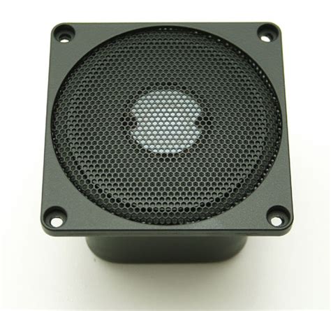 Red Spade Audio: Custom high end Accuton tower