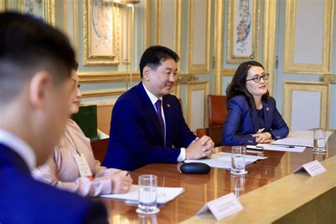 Монгол Улсын Ерөнхийлөгч У Хүрэлсүх Бүгд Найрамдах Франц Улсын