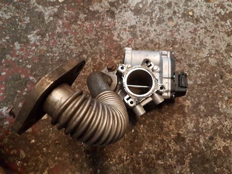 Renault Master 20102018 23 Dci Egr Valve Store Renault Breakers