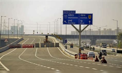 Delhis Urban Extension Road Ii To Open In 2 4 Months Cut Airport