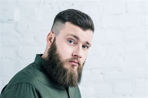Minoxidil Para Barba Perfeita Blog OficialFarma
