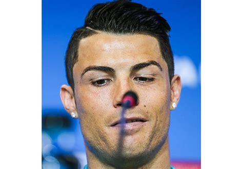 Cristiano Ronaldo Fala Pela Primeira Vez Desde Que Chegou Ao Brasil O