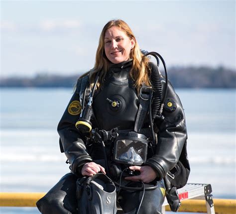 Pin By Hans Gruber On Drysuit Scuba Diver Girls Scuba Girl Wetsuit Girl
