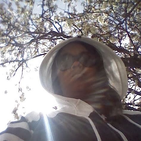 Viiolet Light Youtube